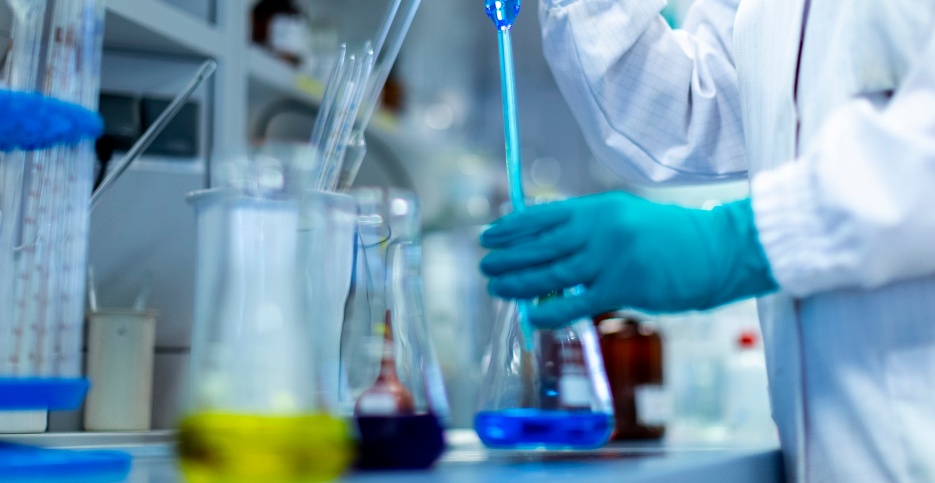 Sample delivery and supplementary services